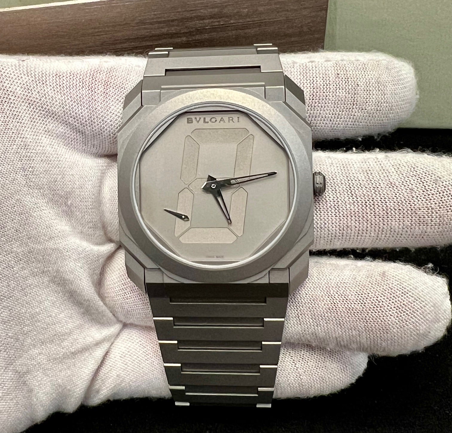 Bulgari Tatsuo Miyajima Limited 120 Octo Sap No Box – Ruzza Orologi